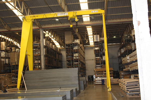 Pórtico Rolante Motorizado Univiga - Produtos - Climber